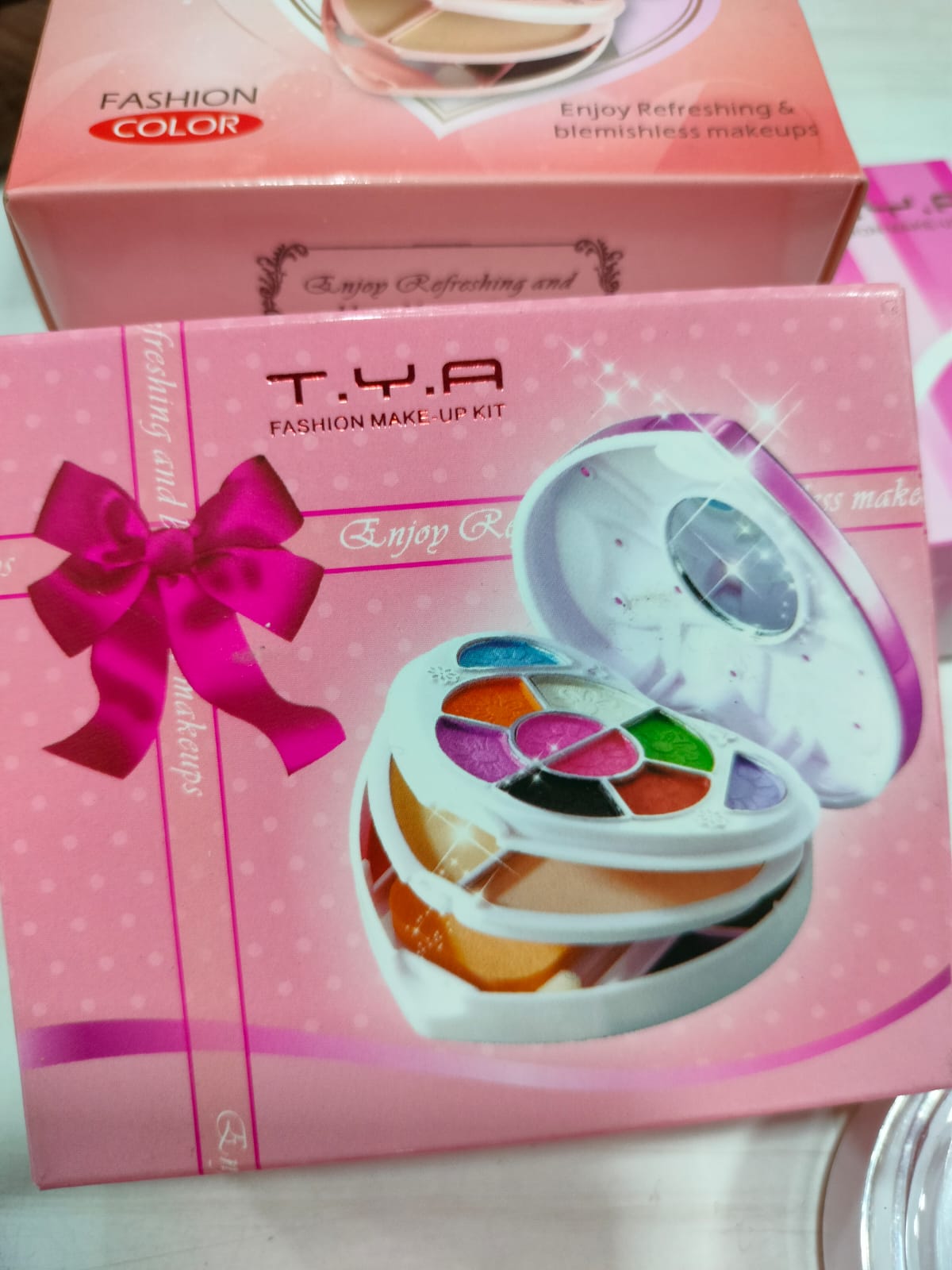 T.Y.A Fashion Makeup Kit – 3 Step Heart (Purse Friendly Kit) – Vizag ...