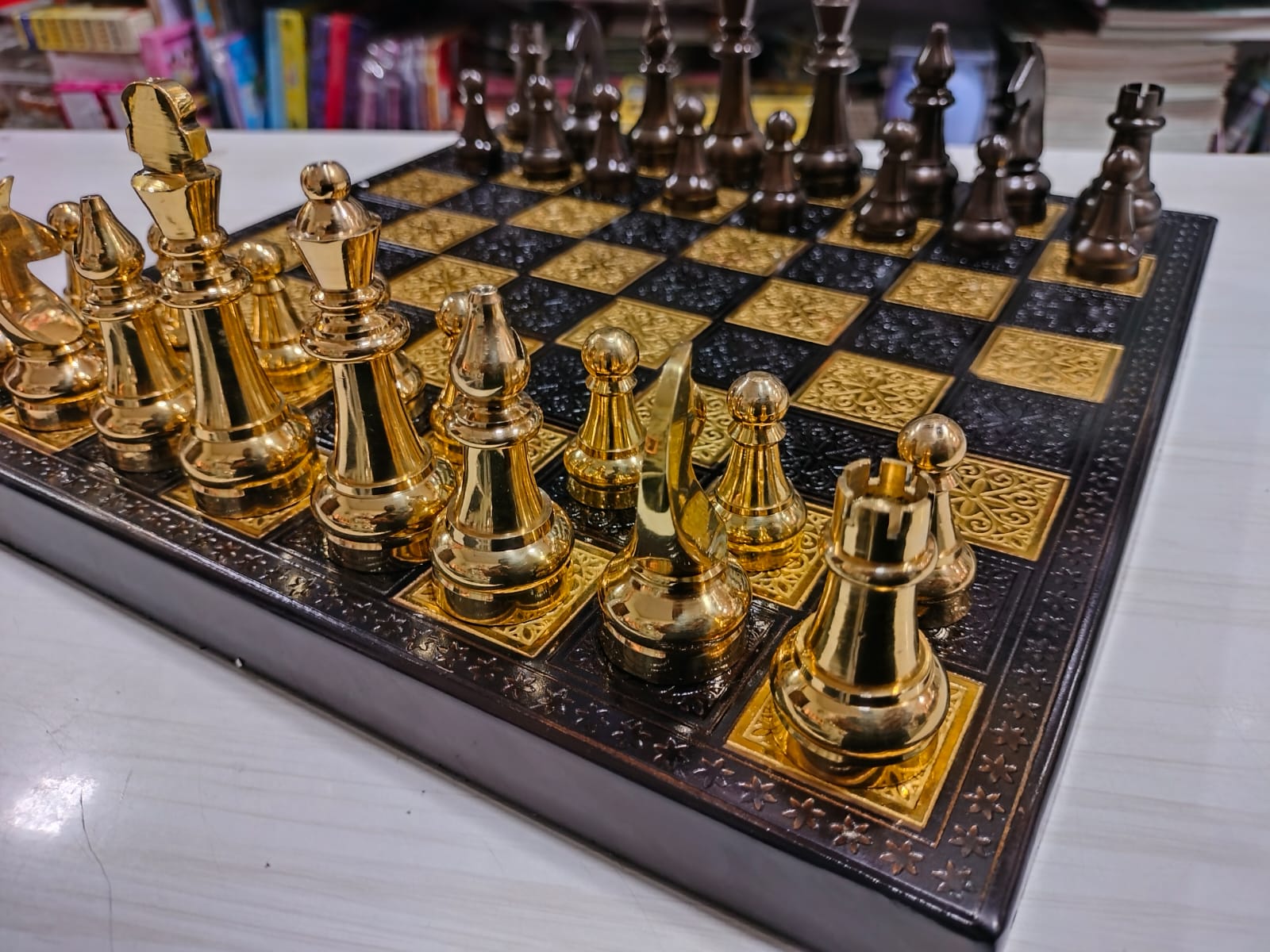 Royal Chess Set – (Staunton Brass & Metal) – Vizag Party Shop