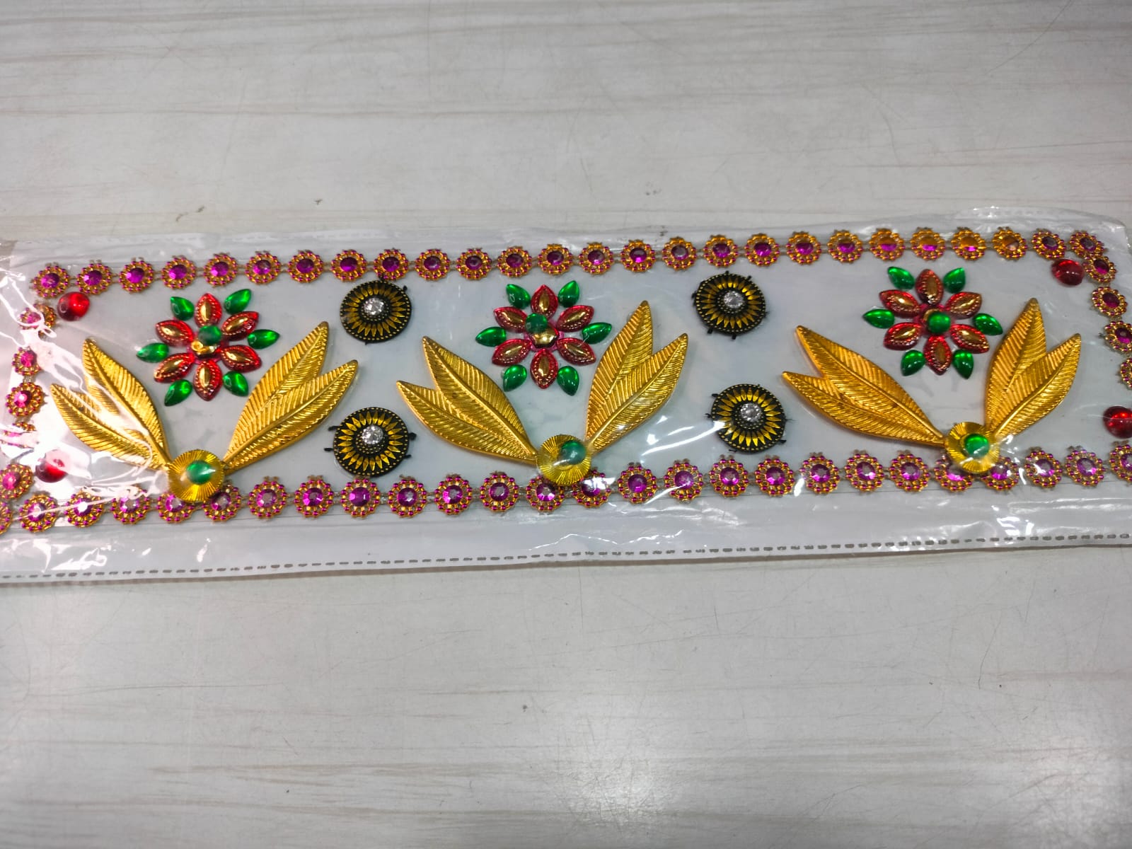 Rangoli New Border Assorted Sticker – 12″inch – Vizag Party Shop