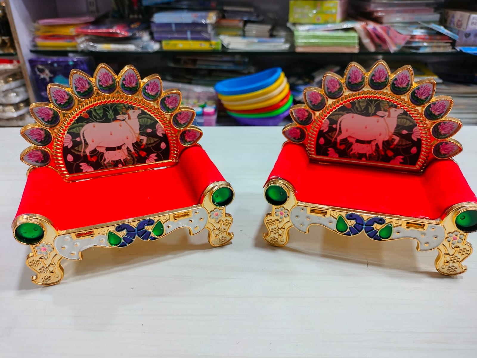 Simhasanam Pichwai Gold – Vizag Party Shop